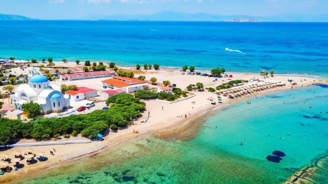 Αγκίστρι: Το οικονομικό νησί, μια ανάσα από την Αθήνα, με τις 6 ...