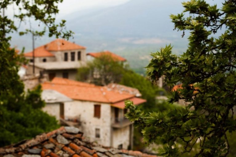 Ένα φωτογραφικό ταξίδι σε 12 από τα πιο όμορφα ορεινά χωριά της Ελλάδας!