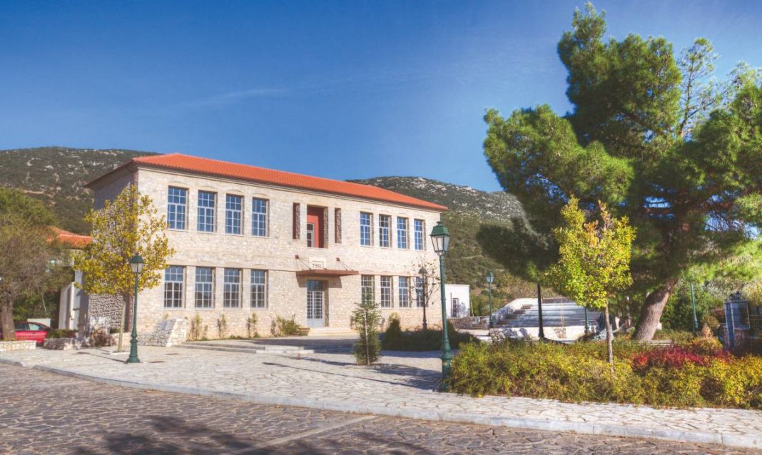 ΤΟ ΟΡΕΙΝΟ ΧΩΡΙΟ ΤΗΣ ΠΕΛΟΠΟΝΝΗΣΟΥ ΜΕ ΤΗΝ ΔΙΠΛΗ ΟΝΟΜΑΣΙΑ - ΠΕΛΟΠΟΝΝΗΣΟΣ ...