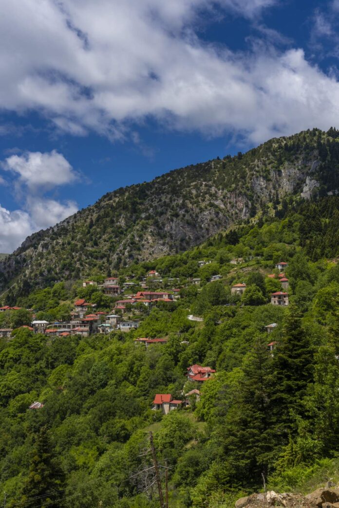 Γνωρίστε ένα από τα παλιότερα χωριά της Καρδίτσας & ένα από τα πιο ...