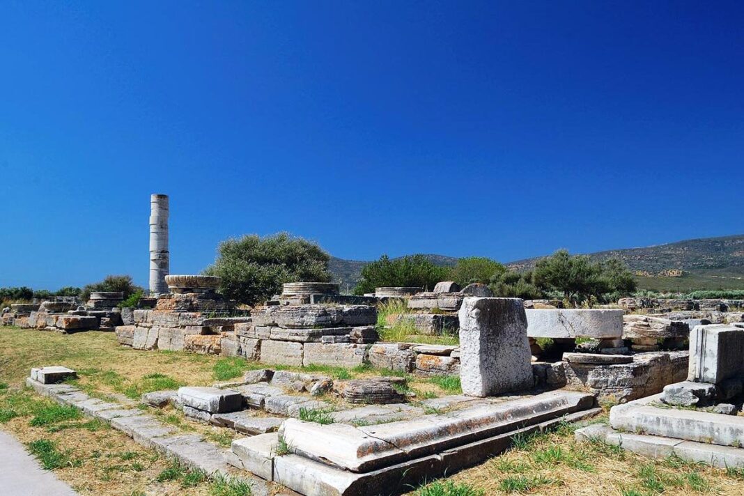 Ταξίδι στην ιστορία: 6 ελληνικά νησιά με μνημεία της UNESCO
