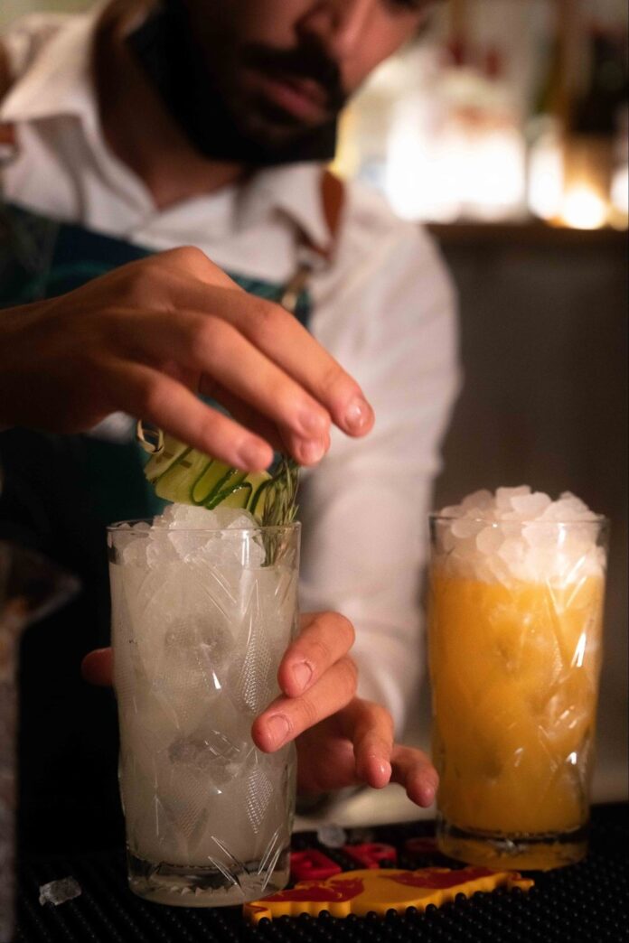 Snob Athens: Το νέο στέκι στην καρδιά της πρωτεύουσας