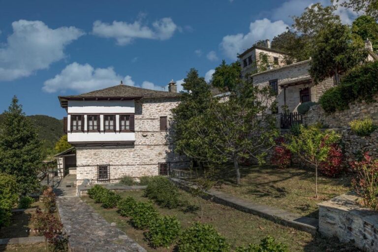 Πήλιο: 4+1 παραδοσιακοί ξενώνες σε 5 από τα πιο όμορφα χωριά του με ...