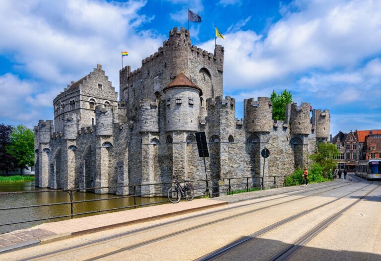 Γάνδη: Η μεσαιωνική πόλη του Βελγίου είναι ένα «κρυμμένο διαμάντι» της ...