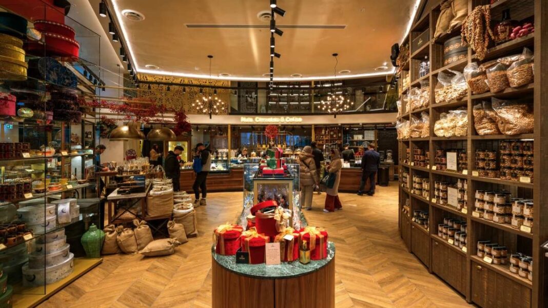 Το νέο flagship κατάστημα carpo άνοιξε τις πύλες του, σε ένα από τα πιο ...