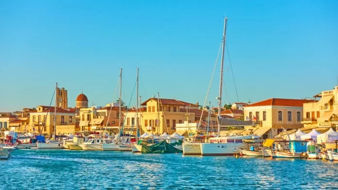 24 ώρες Αίγινα: Τι να δείτε και τι να κάνετε στο όμορφο νησί του ...