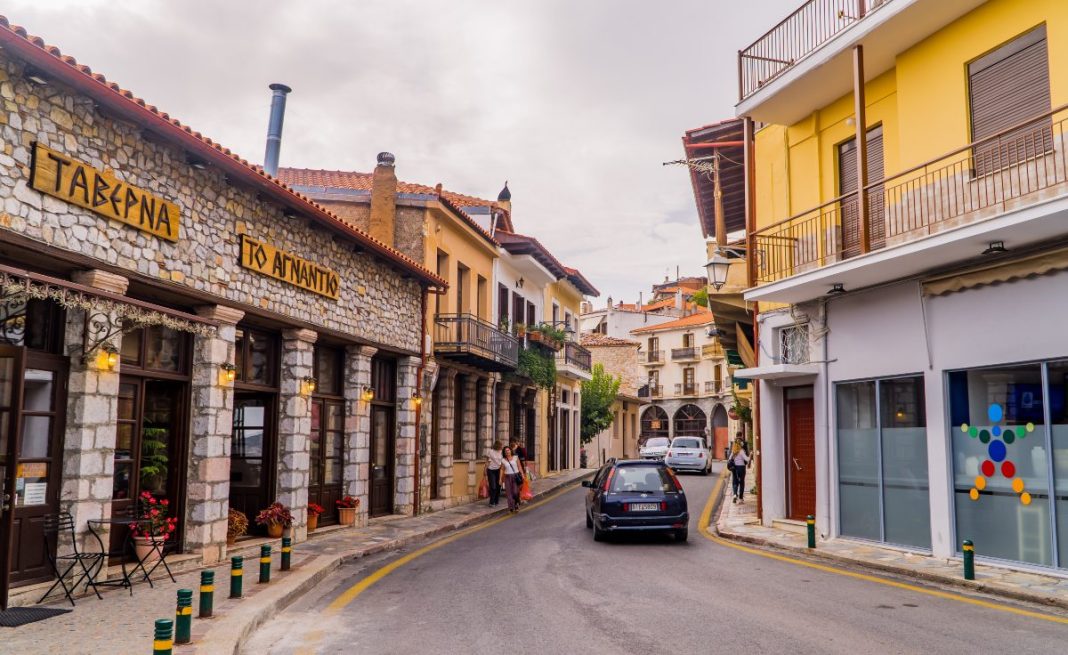 Πού να φάτε στην Αράχωβα: Τα 30 καλύτερα εστιατόρια και ταβέρνες